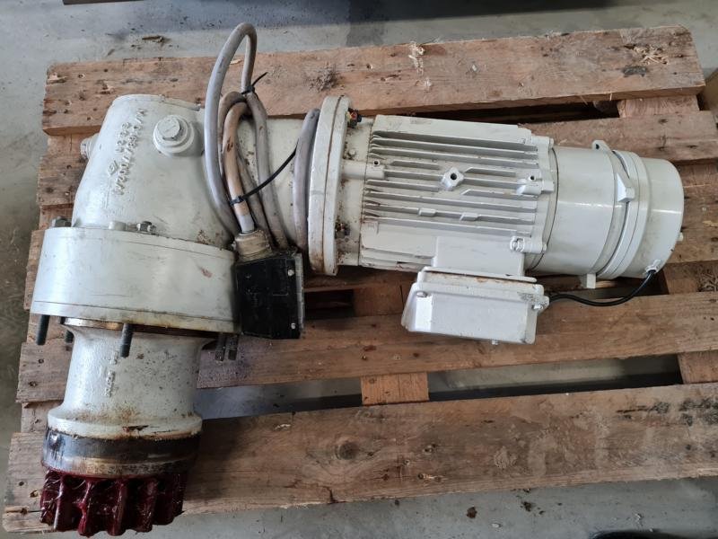 Pitch motor with gearbox for Enercon E-66 / E-70 | 17537