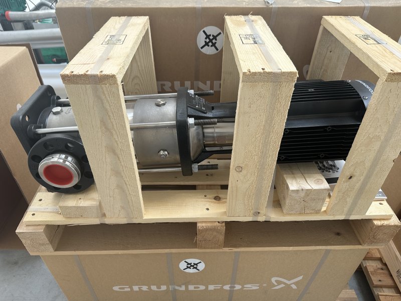 Pump CRN15-3 X-FGJ-A-E | Grundfos 99308596